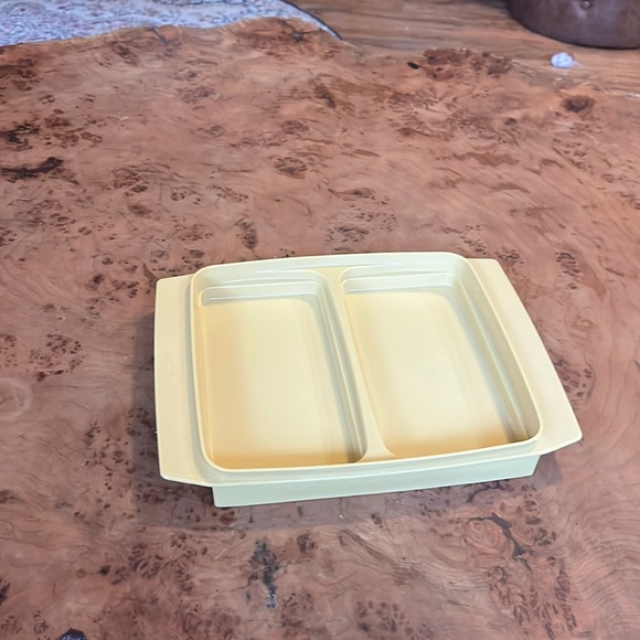 Tupperware | Kitchen | Vintage Yellow Tupperware Tray Tupperware ...